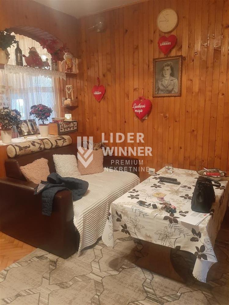 Uknjižen 1.5 stan ID#138024
73.000 €