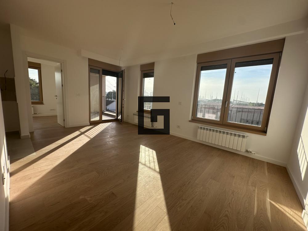 Lux 51- 45m2, 1.5, svetao ID#3286
185.000 €