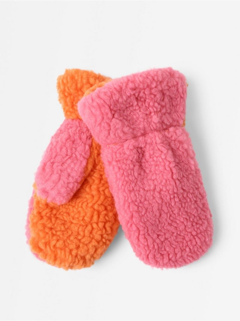 Rukavice – Pile mittens