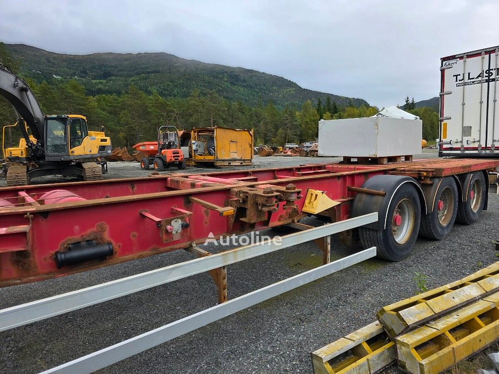Prodaje se Schweriner Andre Container Chassi poluprikolicu za prevoz kontejnera na aukciji