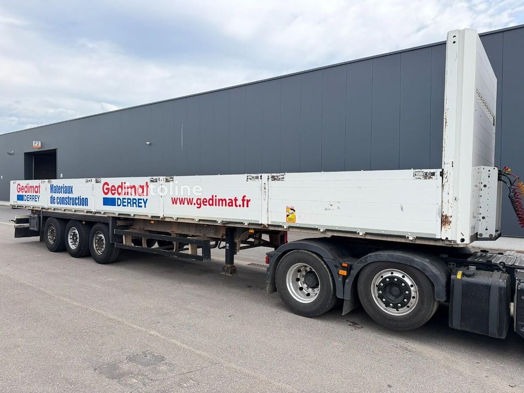 Schmitz Cargobull SCB*S3T - 3 AS PLATEAU + ALU ZIJBORDEN / PLATEAU RIDELLES / PRIT poluprikolica sa ravnom platformom