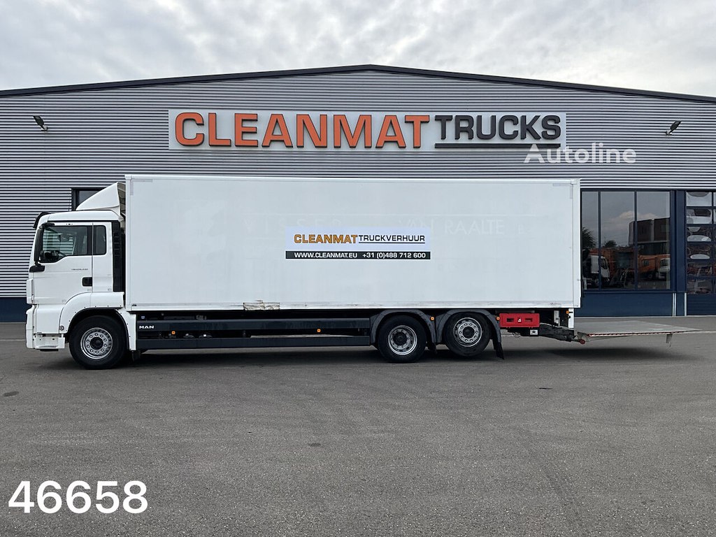 MAN TGS 26.330 6x2 met DHollandia laadklep kamion furgon
