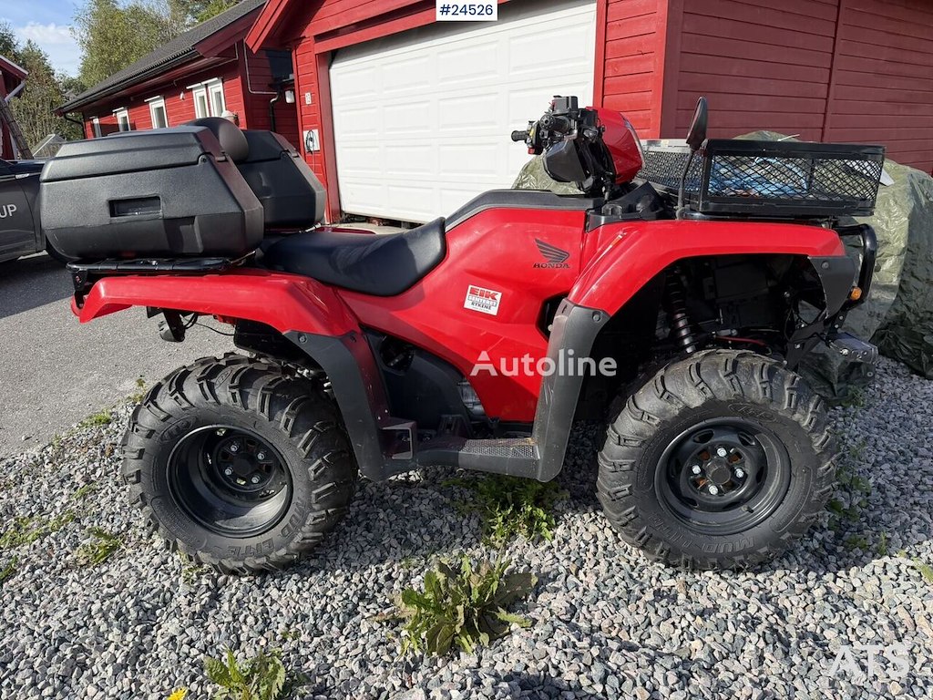 Honda TRX 520 firehjuling m/brøyteskjær četverocikl