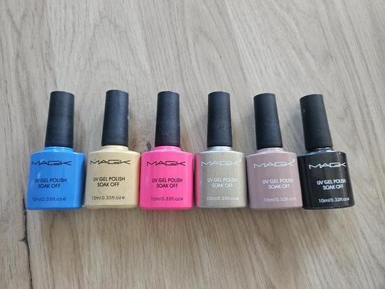 Paket od 11 gel lakova