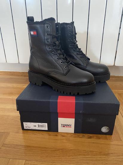 Kozne cizme Tommy Hilfiger NOVE