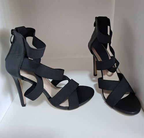 Nove stikle