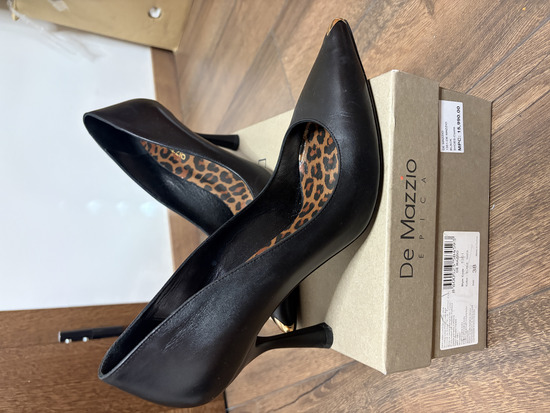 NOVE De Mazzio