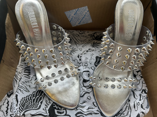 Dollskill papuče