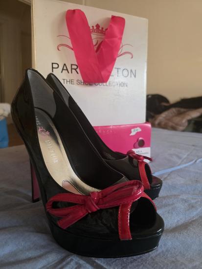 Paris Hilton cipele 40