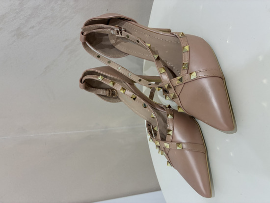 Nove cipele