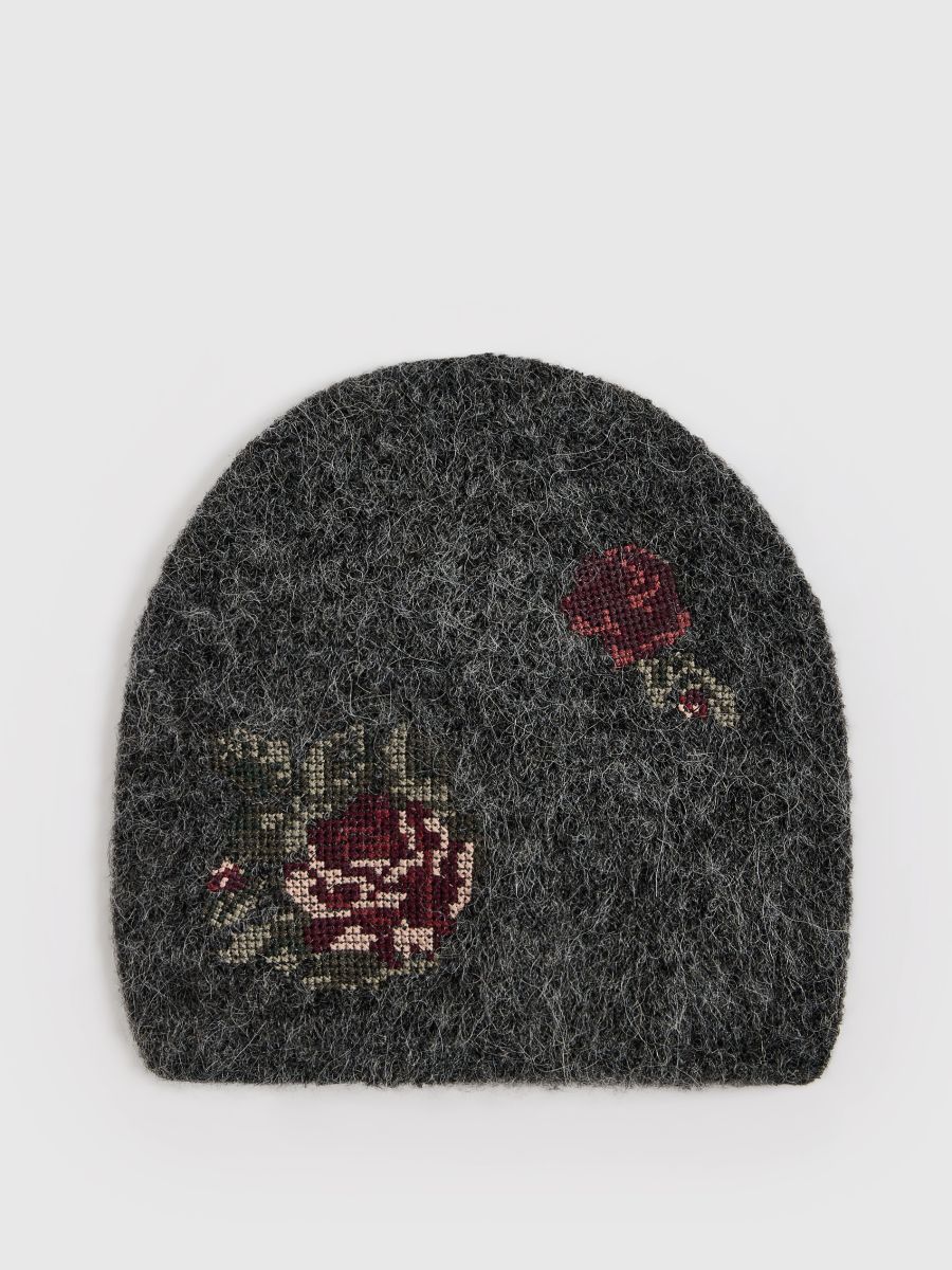 LADIES` CAP