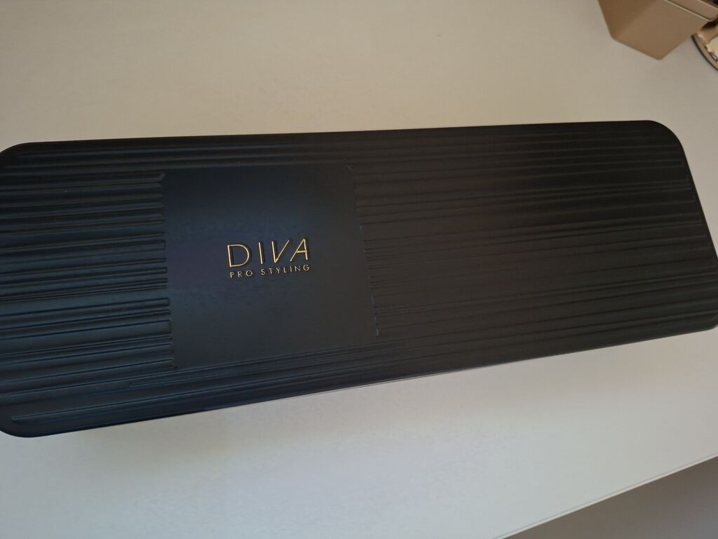 DIVA Pro Styling – set za profesionalno stilizovanje kose - Brend