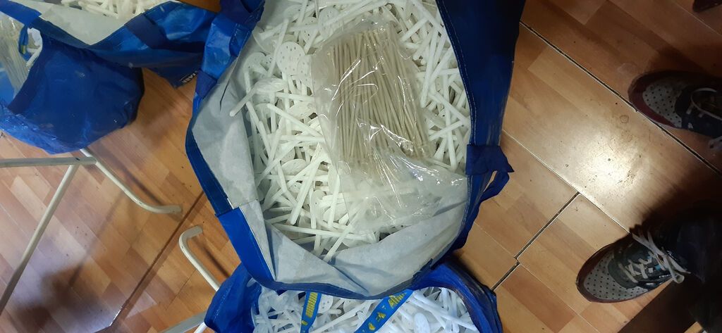 Novi tiplovi za izolaciju. Tipl duzine 20cm. Komad 13din, ima