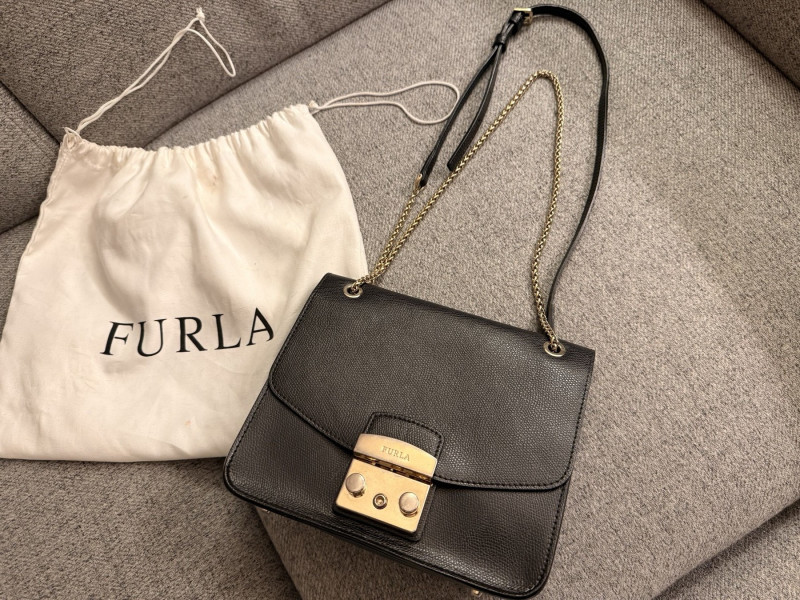 Furla kozna torba org