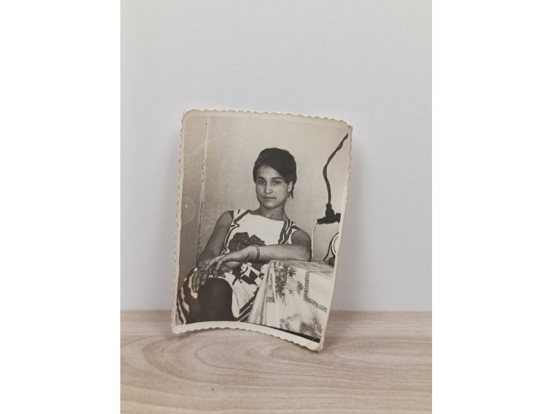 Vintage fotografija devojka
