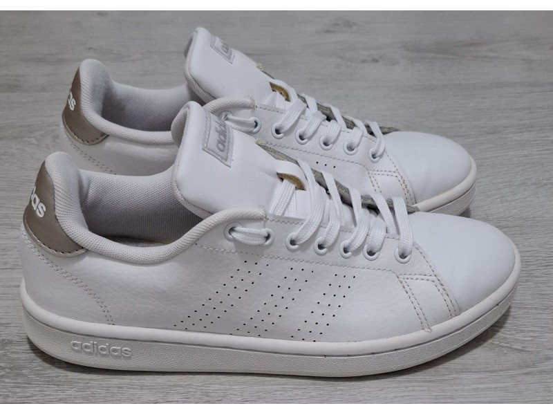 Adidas patike br. 39-1:3 - original