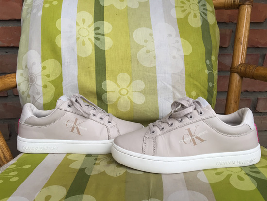 Original Calvin Klein patike