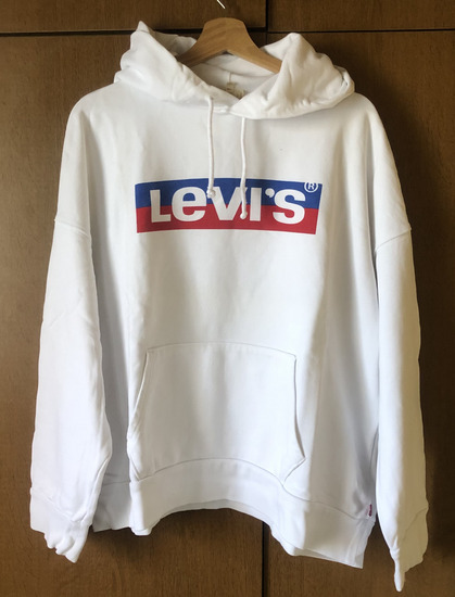 Levis dukserica
