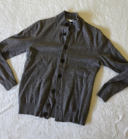 SuitSupply skupoceni dzemper