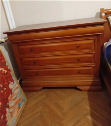 Komoda i manja noćna komoda