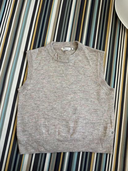 Tom Tailor prelep poslovan prsluk M L