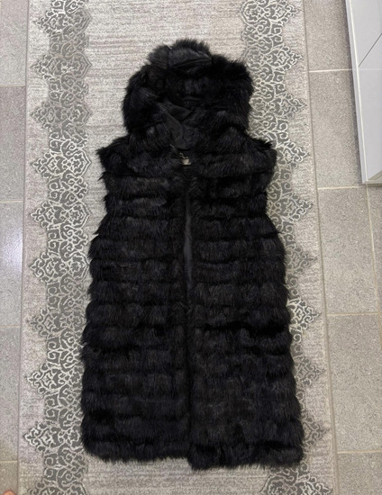 P.S. fashion prsluk od krzna