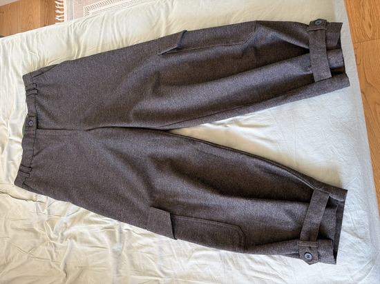 Daire - pantalone mesavina vune