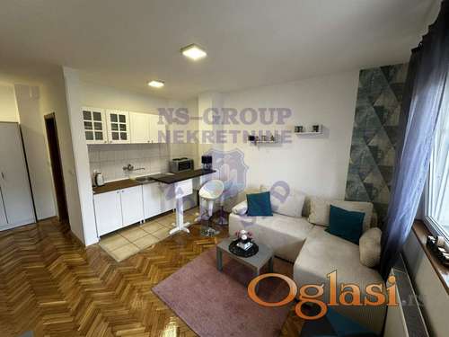 Garsonjera 25m2 Nova Detelinara