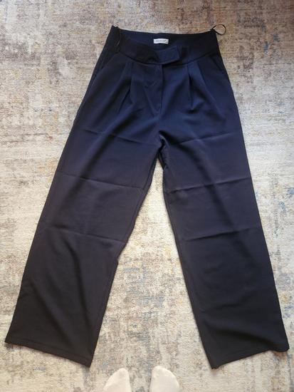 Teget pantalone 38
