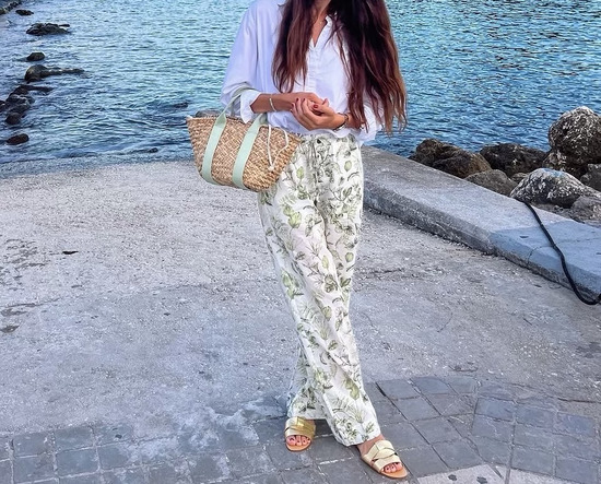 ZARA kao NOVO pantalone vel S