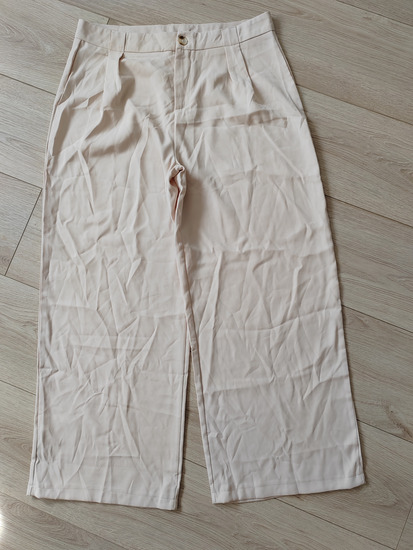 Pantalone sirokih nogavica