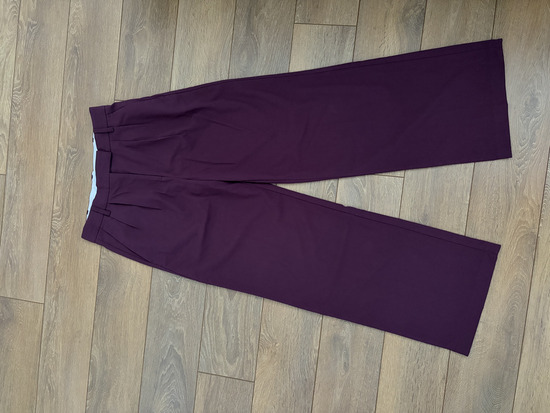 Bershka bordo pantalone