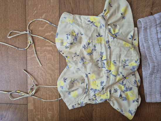 Akcija Zara korset i zara svilene pantalome