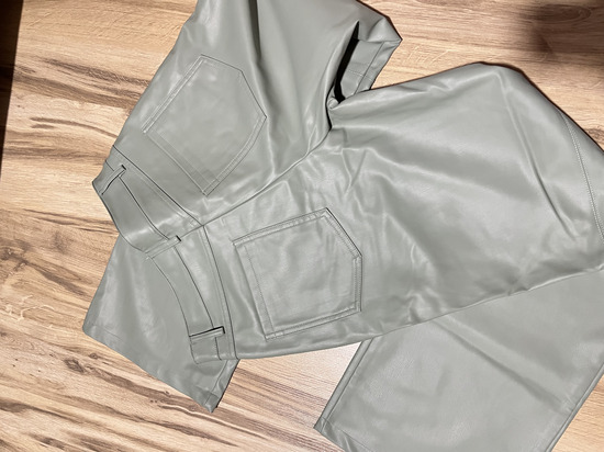 Zara eko koza pantalone