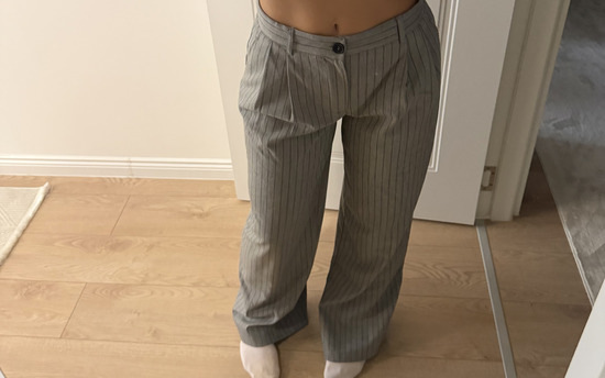 bershka pantalone