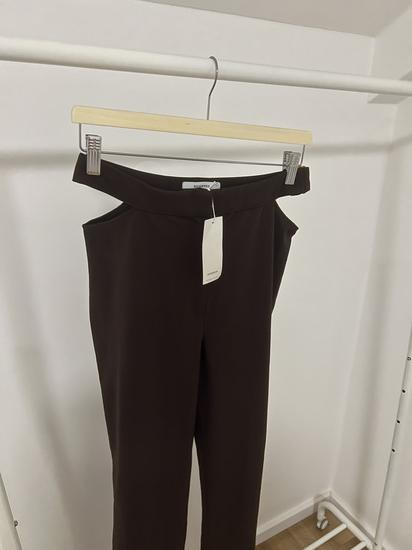 Reserved siroke pantalone dugacke M
