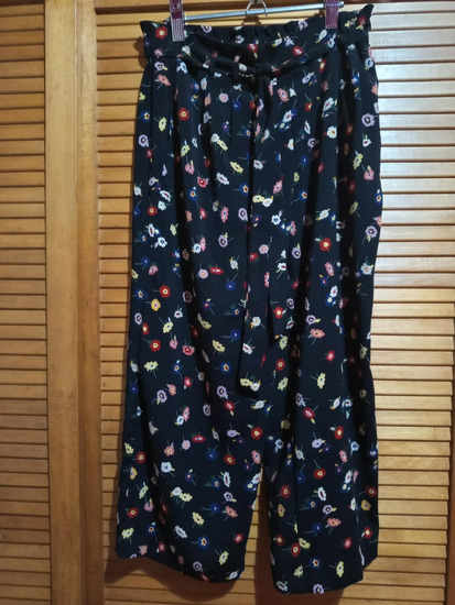 ZARA trafaluc pantalone