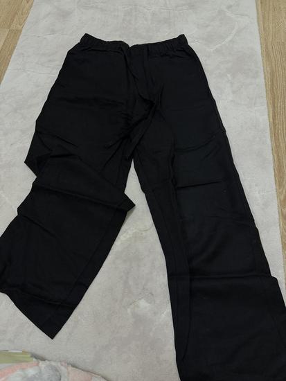 Zara siroke pantalone