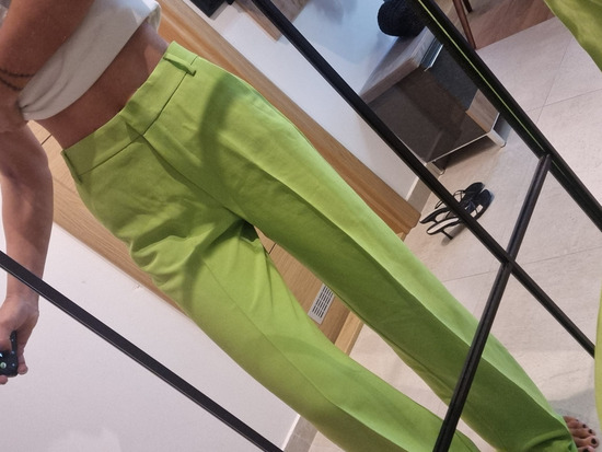 Zara pantalone