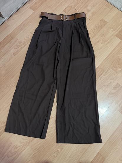 Elegantne siroke pantalone sa kaisem. NOVE.