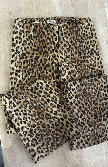 Sento Stefano leopard print zvoncare (Br. 38)