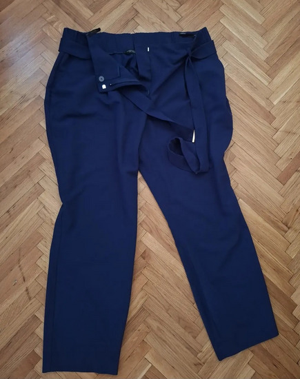 Akcija!Dorothy Perkins pantalone