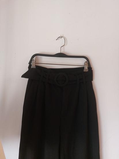 Zara pantalone dublji struk