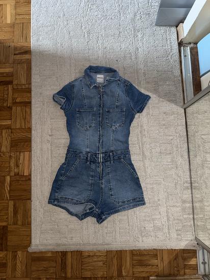 Bershka kombinezon
