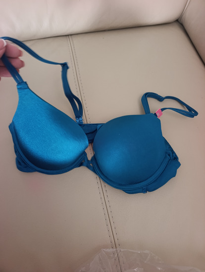 Brus 36B novo Victoria Secret