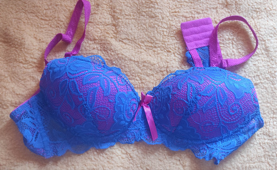 Plavo-roze brus