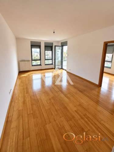 Izdaje se 3.5 stan, Bežanijska kosa 1