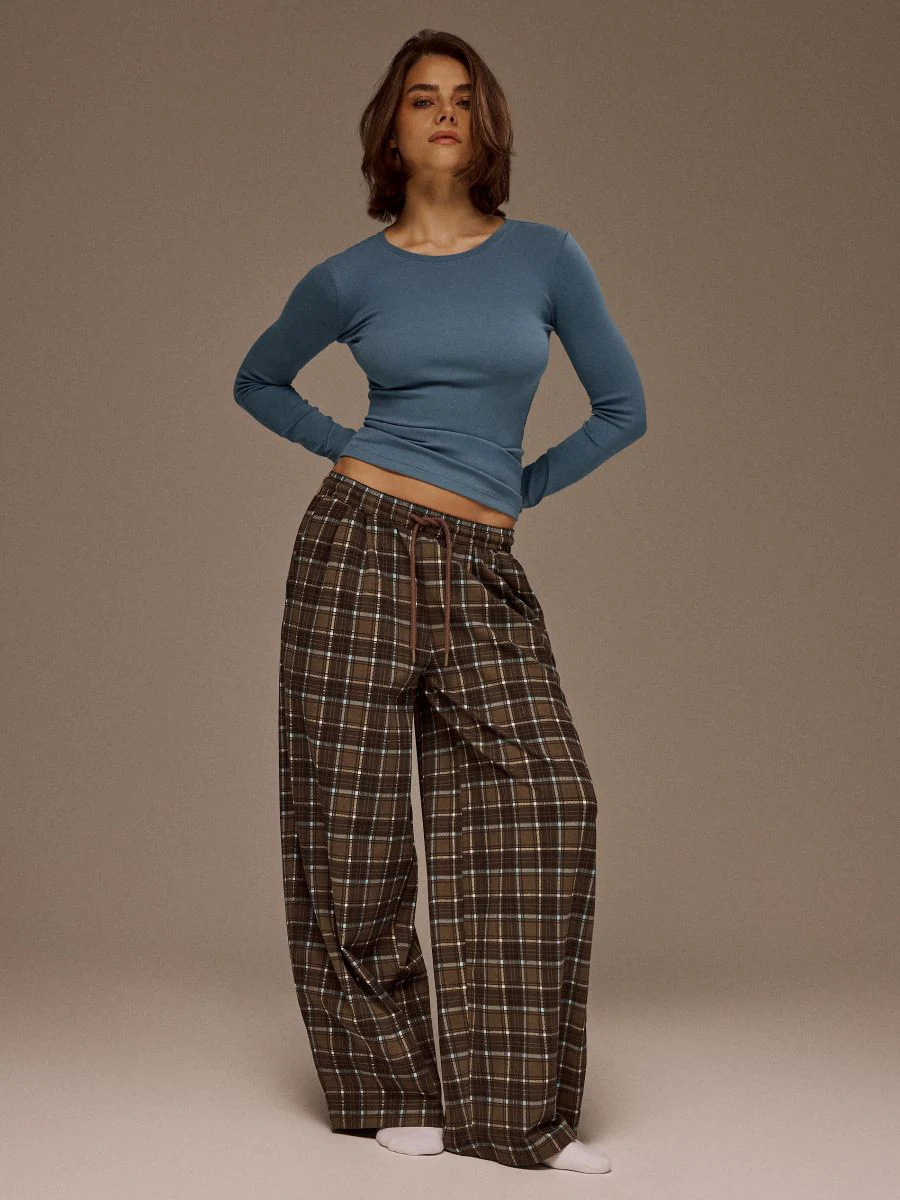 Karirane pantalone