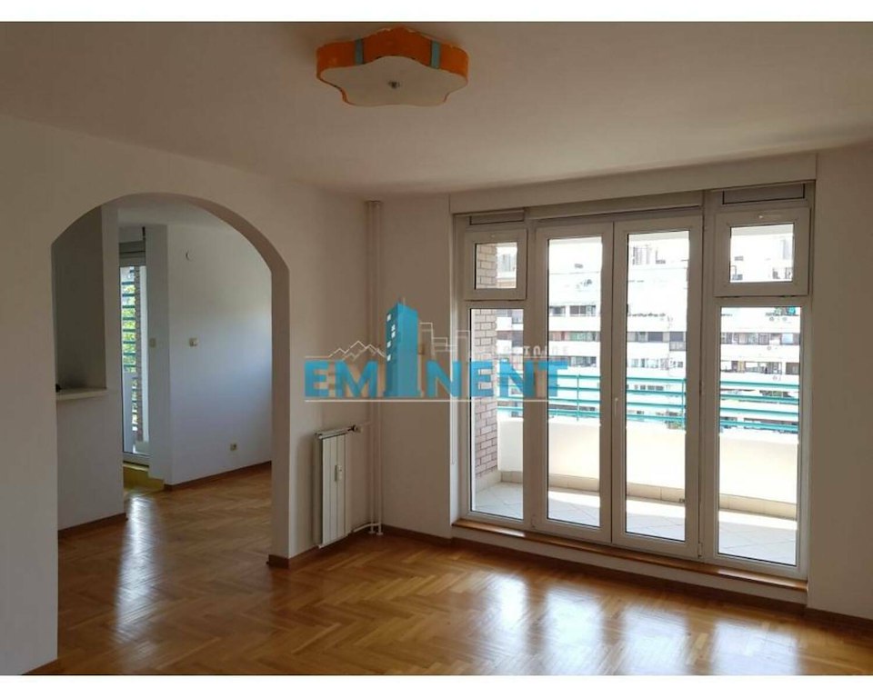 Trosoban stan, Beograd – Blok 29 | Izdavanje · 92m² · 1.100€