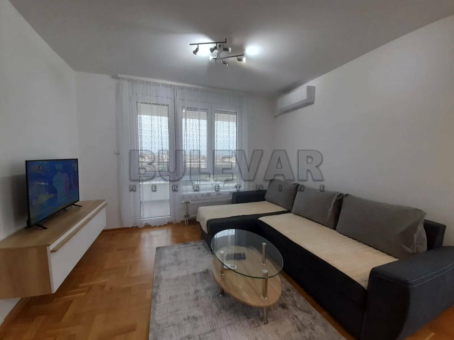 Jednoiposoban stan, Niš – Palilula | Prodaja · 52m² · 400€